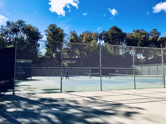 Ernie Howlett Park, 25851 Hawthorne Blvd, Rolling Hills Estates ...