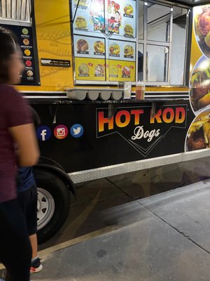 MIKES HOT ROD DOGS - Updated April 2025 - 11 Photos - Oklahoma City ...