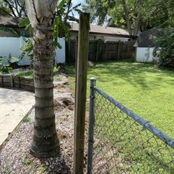 FENCE OUTLET - 35 Photos & 42 Reviews - 201 S Falkenburg Rd, Tampa ...