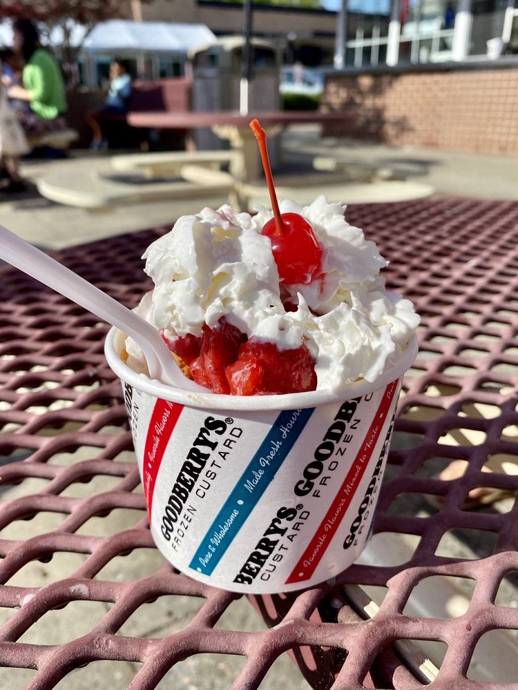 GOODBERRY’S FROZEN CUSTARD - 48 Photos & 82 Reviews - 3906 N Roxboro St ...