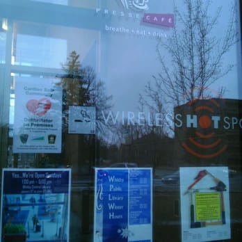 WHITBY PUBLIC LIBRARY - Updated October 2025 - 11 Photos - 405 Dundas ...