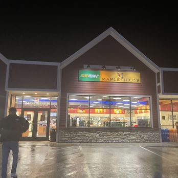 MAPLEFIELDS CHAMP IRVING - Updated December 2025 - 3 Spiegel Dr ...