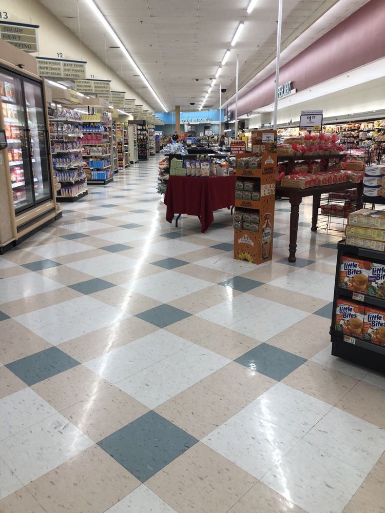 BIG Y - Updated October 2025 - 17 Photos & 11 Reviews - 1090 Saint ...