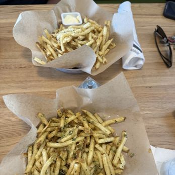 TRULAND BURGERS & GREENS - Updated April 2026 - 59 Photos & 38 Reviews ...