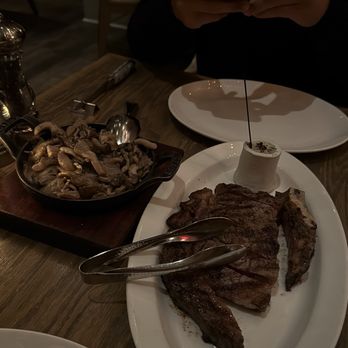 MOOO BEACON HILL - Updated December 2025 - 1598 Photos & 1165 Reviews ...