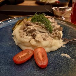 BELUGA HOUSE WATERFRONT RESTAURANT - Updated July 2025 - 150 Photos ...