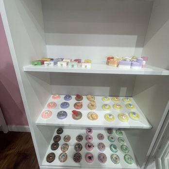 SKINDERELLA SOAPS & SPA BOUTIQUE - Updated October 2025 - 35 Photos ...
