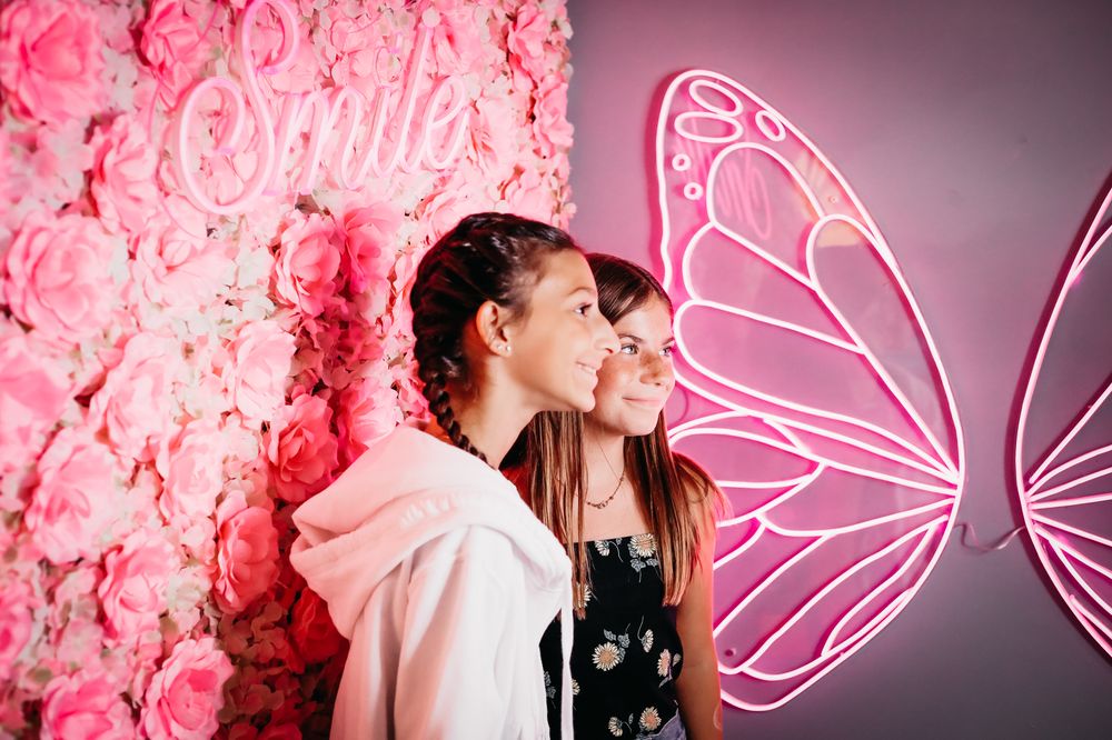 THE FRIENDSHIP FACTORY - Updated August 2025 - 17 Photos - 1659 W ...