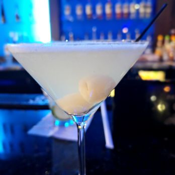 RAIN PREMIER SUSHI BAR & LOUNGE - Updated April 2025 - 135 Photos & 110 ...