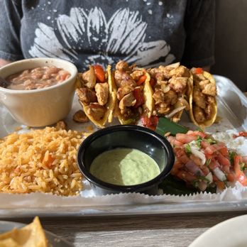 VILLA GRANDE TACO & BAR - Updated October 2025 - 20 Photos & 19 Reviews ...