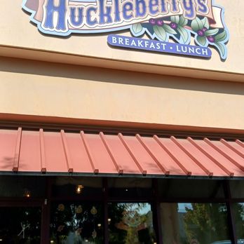 HUCKLEBERRY’S - Updated September 2024 - 741 Photos & 648 Reviews ...