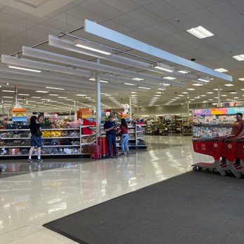 TARGET - Updated October 2025 - 40 Photos & 47 Reviews - 1801 S Loop ...