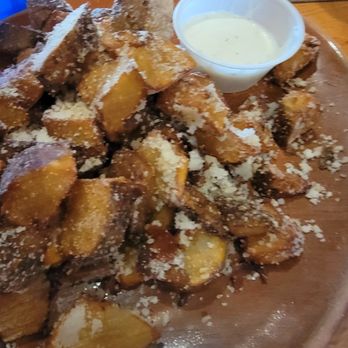 KAISER’S PIZZA & PUB - Updated January 2026 - 163 Photos & 250 Reviews ...