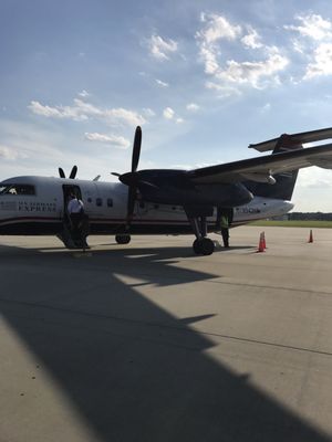 FLORENCE REGIONAL AIRPORT - FLO - Updated December 2025 - 31 Photos ...