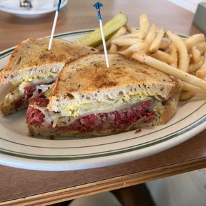 THE HAYDEN - 712 Photos & 295 Reviews - 4025 Broadway Rd, San Antonio ...