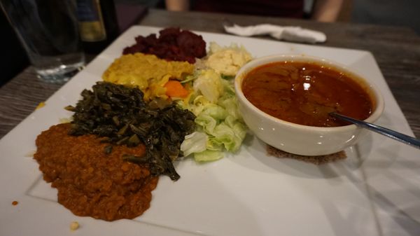 TADU ETHIOPIAN KITCHEN - TEMP. CLOSED - 571 Photos & 686 Reviews - 484 ...