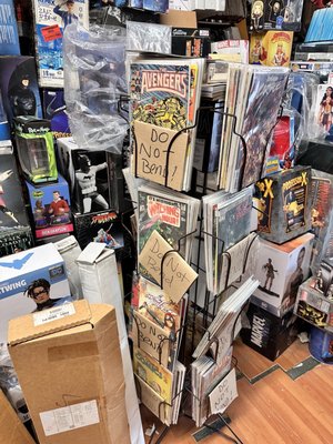 A AND M COMICS & BOOKS - Updated October 2025 - 40 Photos & 78 Reviews ...