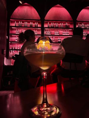 SIDEBAR - Updated August 2024 - 198 Photos & 94 Reviews - 215 E ...