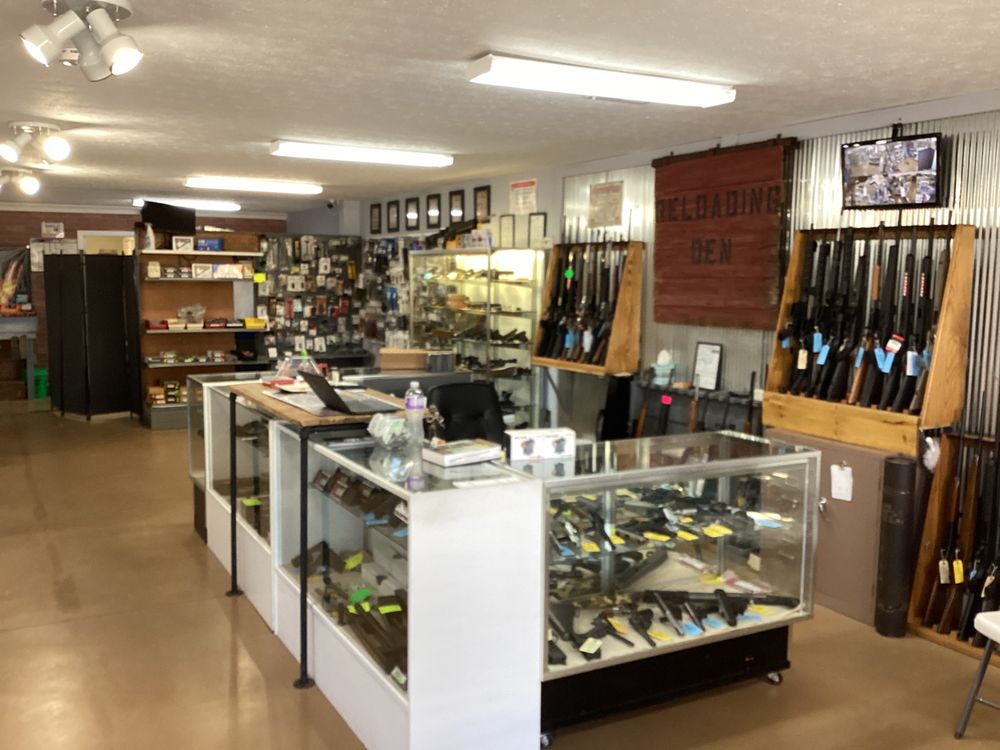 THE RELOADING DEN - Updated December 2025 - 682 US-62, Eddyville ...