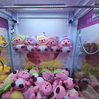 CLAW MEEE - Updated May 2025 - 527 Photos & 184 Reviews - 532 Barber Ln, Milpitas, California ...