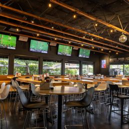 33 TAPS-SILVER LAKE - Updated December 2025 - 814 Photos & 727 Reviews ...