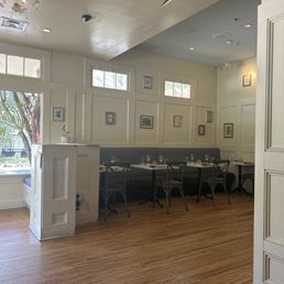 THE HUMMINGBIRD WAY - Updated September 2025 - 275 Photos & 106 Reviews ...