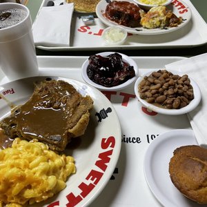 SWETT’S RESTAURANT - 87 Photos & 143 Reviews - 2725 Clifton Ave ...