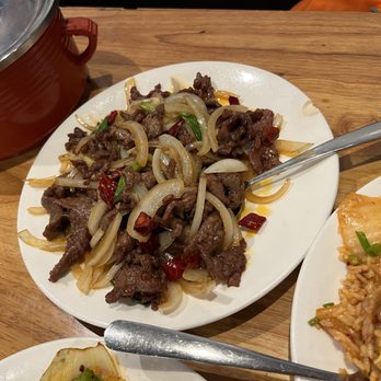 HU’S COOKING - Updated November 2024 - 1474 Photos & 936 Reviews - 2502 ...