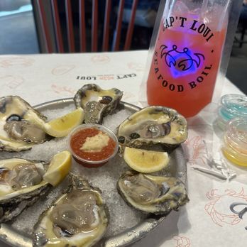 CAPT LOUI - Updated April 2025 - 98 Photos & 66 Reviews - 4070 State ...