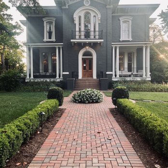 HEIGHTS HOUSE - 68 Photos - 308 S Boylan Ave, Raleigh, North Carolina ...