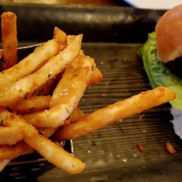 TAP ROOM - Updated August 2024 - 57 Photos & 77 Reviews - 47-51 North ...