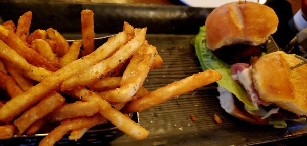 TAP ROOM - 31 Photos & 48 Reviews - 47-51 N Village Ave, Rockville ...