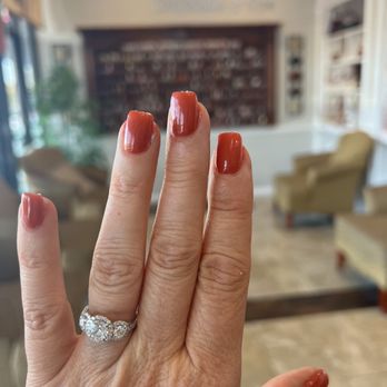 City nails and spa store