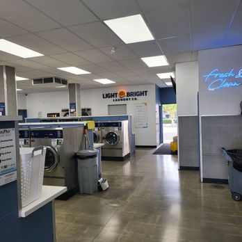 LIGHT AND BRIGHT LAUNDRY - Updated May 2025 - 23 Photos & 41 Reviews ...