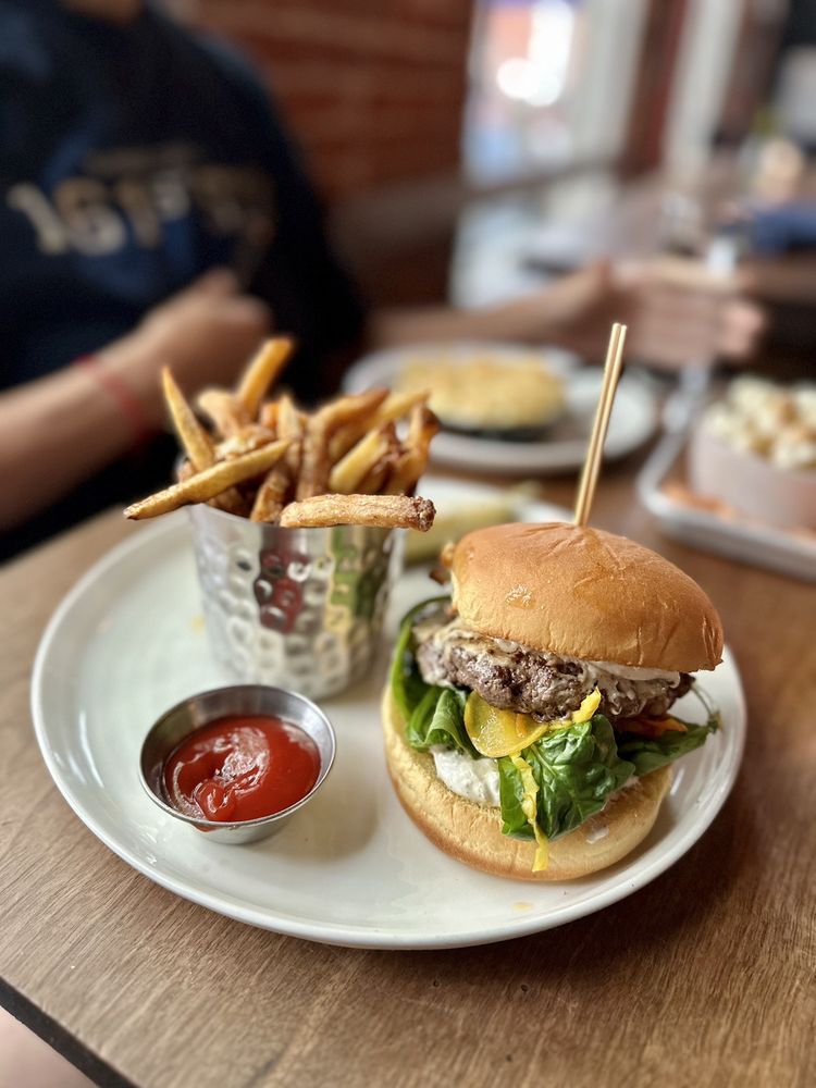 ENGINE ROOM - Updated August 2025 - 1521 Photos & 1530 Reviews - 14 ...