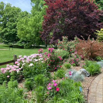 WHETSTONE PARK OF ROSES - Updated September 2025 - 374 Photos & 127 ...