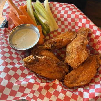 THE BLUEGRASS - CANDELAS - Updated January 2026 - 58 Photos & 107 Real ...