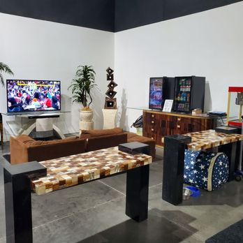 DINK HOUSE - TEMP. CLOSED - Updated December 2025 - 31 Photos & 31 ...