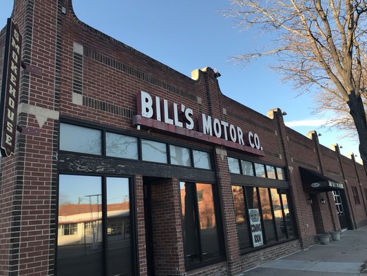 THE HOT SPOT SMOKEHOUSE - Updated December 2025 - 48 Photos & 22 ...