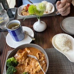 THAI TABLE - Updated December 2025 - 148 Photos & 70 Reviews - 5221 ...