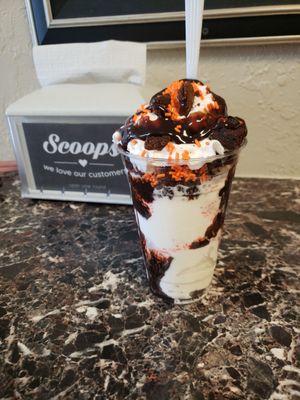 SCOOPS OF AGAWAM - 57 Photos & 11 Reviews - 495 Springfield St, Feeding ...