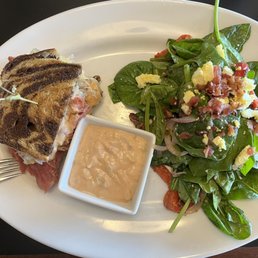 ROB DOB’S RESTAURANT & BAR - Updated July 2025 - 94 Photos & 153 ...