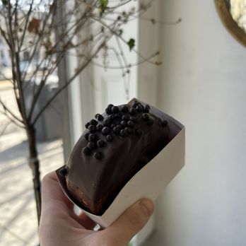 LAKON PARIS PATISSERIE - Updated August 2024 - 215 Photos & 72 Reviews ...