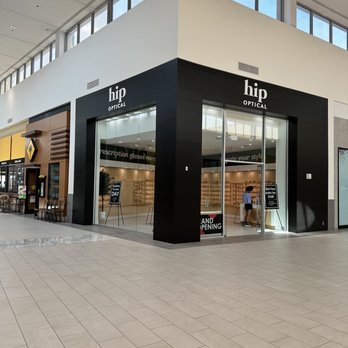 HIP OPTICAL BOCA TOWN CENTER - Updated October 2025 - 11 Photos - 6000 ...