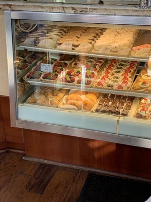 GRIMALDI’S BAKERY - 57 Photos & 79 Reviews - 2101 Menahan St, Ridgewood ...