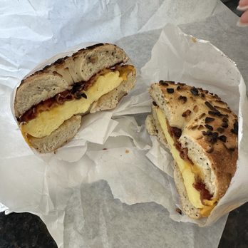 HOUSE OF BAGELS - Updated January 2026 - 84 Photos & 188 Reviews - 1681 ...