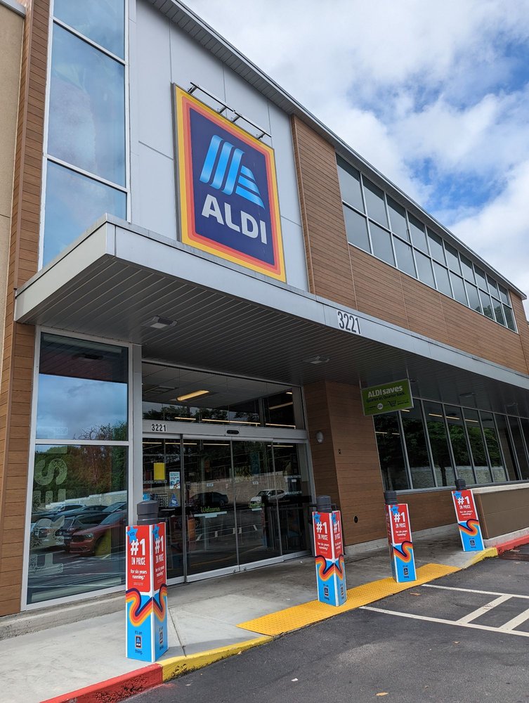 ALDI - Updated October 2025 - 31 Photos & 27 Reviews - 3221 Peachtree ...