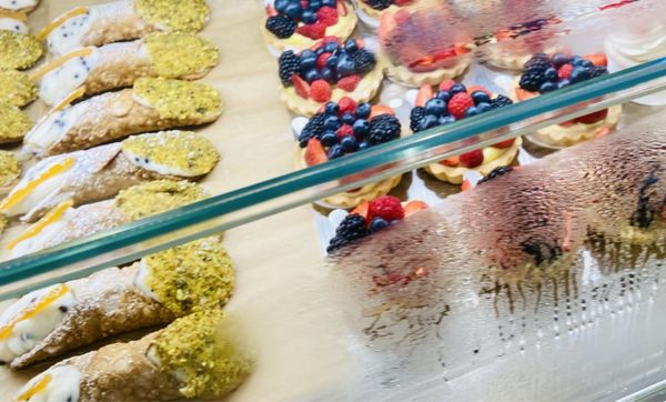 BONTA BAKERY - Updated December 2025 - 51 Photos & 50 Reviews - 824 5th ...