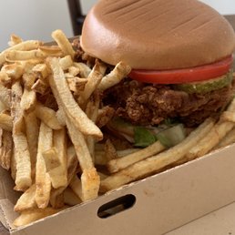 CLUCKERS - Updated December 2025 - 228 Photos & 129 Reviews - 701 S ...