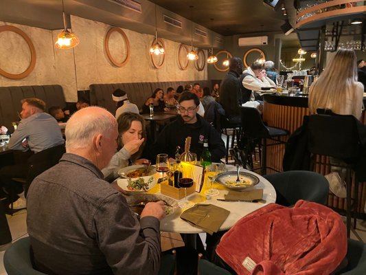 BONO - Updated November 2024 - 28 Photos - Leopoldstraße 74, München ...